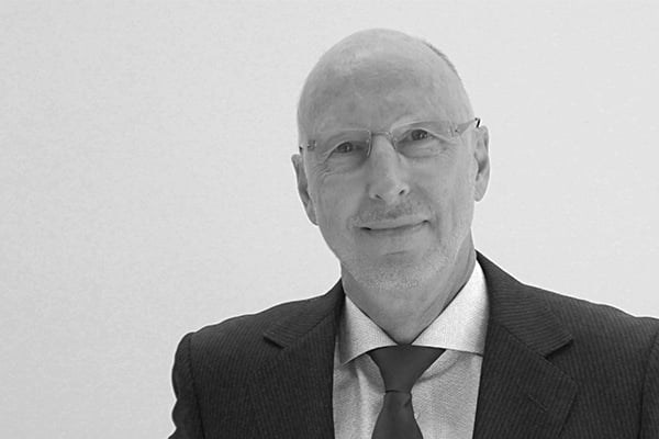 Expert-Lounge-Speaker